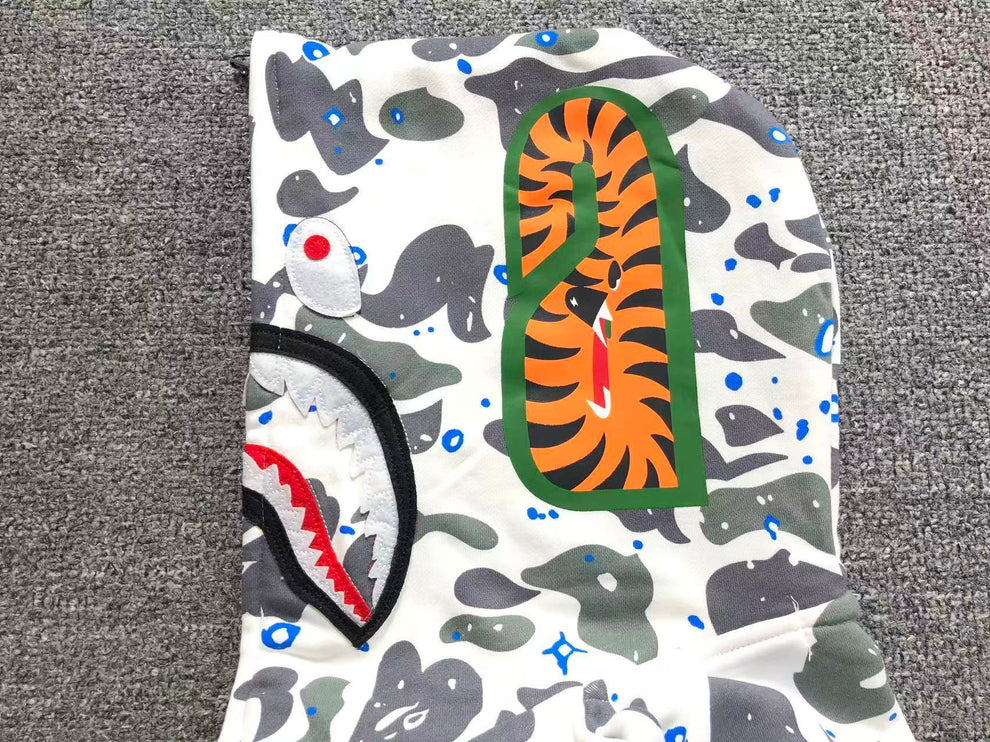 BAPE SHARK HOODIE WHITE – KITSUNE HYPE DEPT